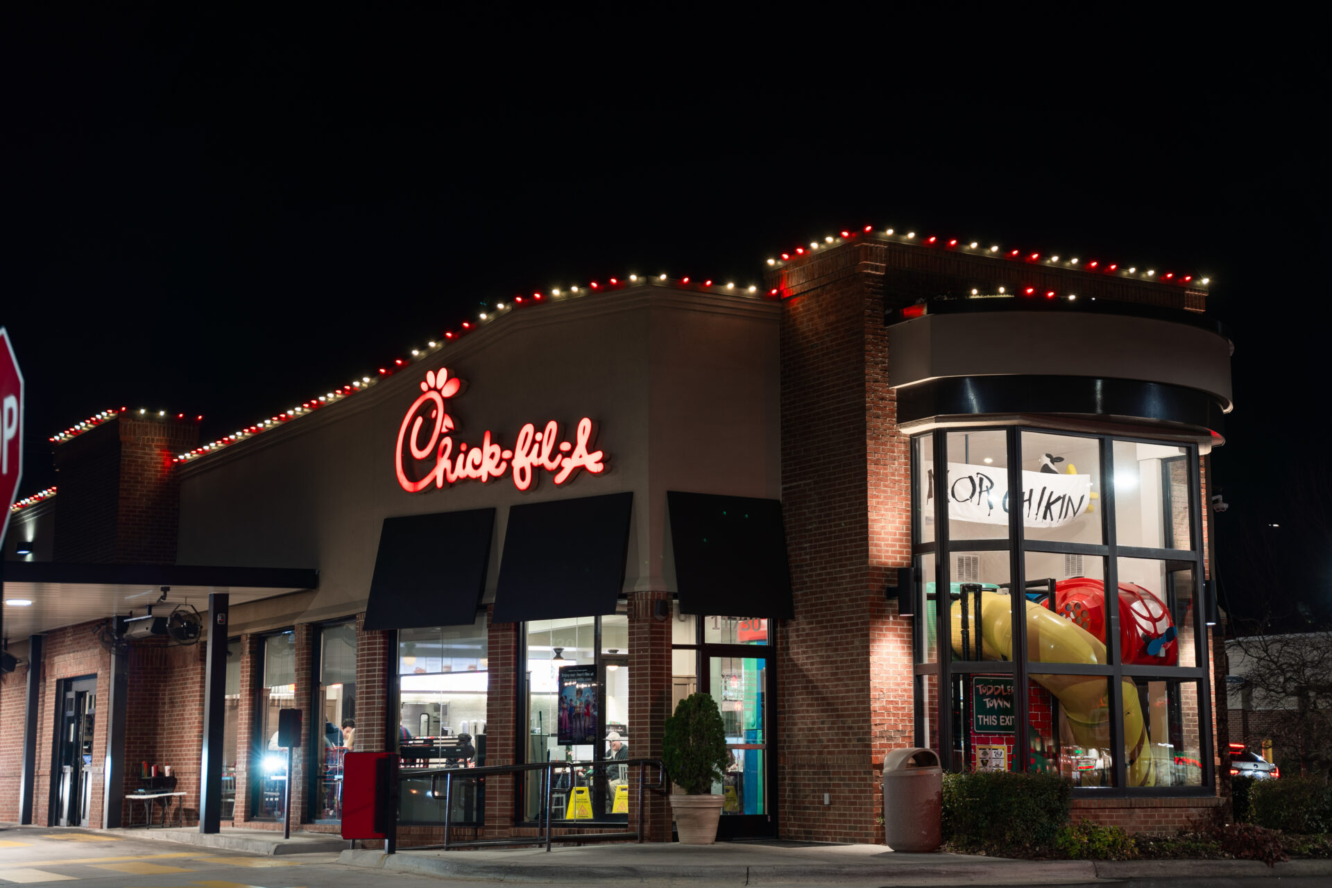 Commercial Lighting - Brite Creations